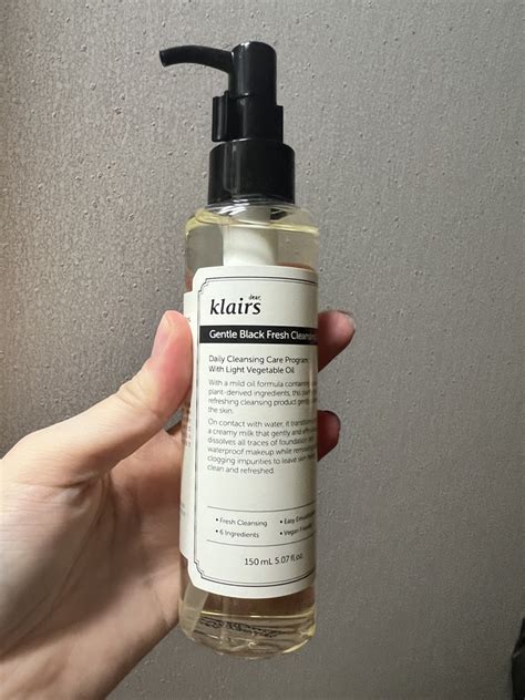 라이트 하고 순합니다👍👍 기존 오일을 사용하고 있었는데 보다 더 만족하면서 사용하고 있