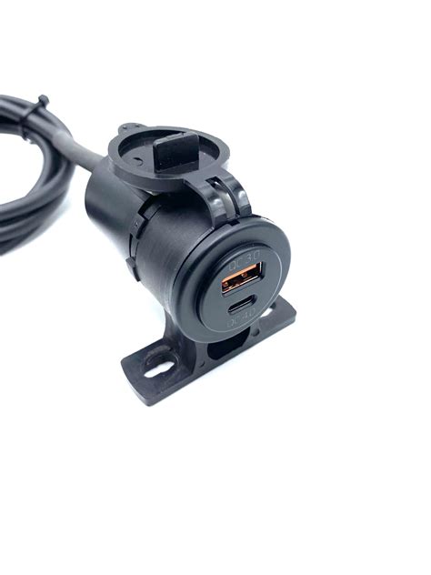 Usb C Lader Met Uitgangen R Net Rolstoeltechniek