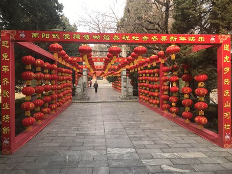 河南南阳筹备火热 卧龙岗文化园春节大庙会1月22日启幕 脉脉
