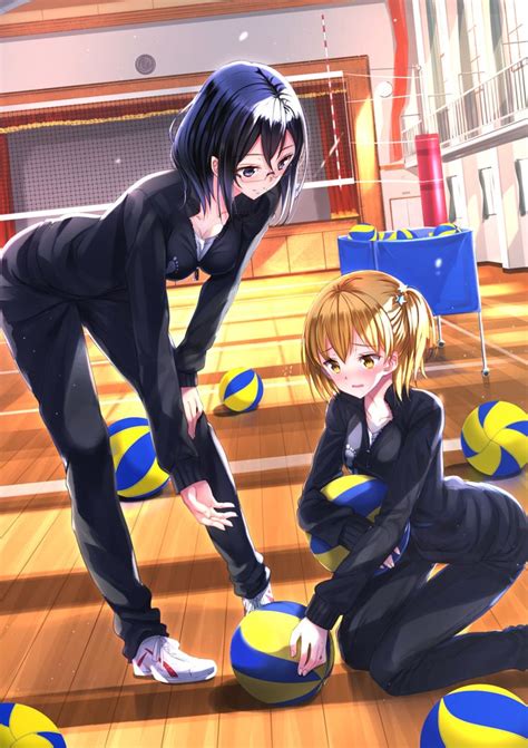 Shimizu Kiyoko Yachi Hitoka Anime Kız çizimleri Anime öpücük Kızlar