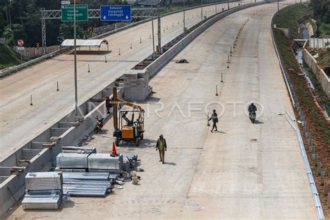 Progres Pembangunan Tol Cijago Seksi 3B ANTARA Foto