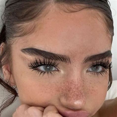 𓆩ꨄ︎𓆪🎀 On Instagram Oh To Look Like Greta Kazaren 𖥔 ݁ ˖๋ ࣭ ⭑ Cute