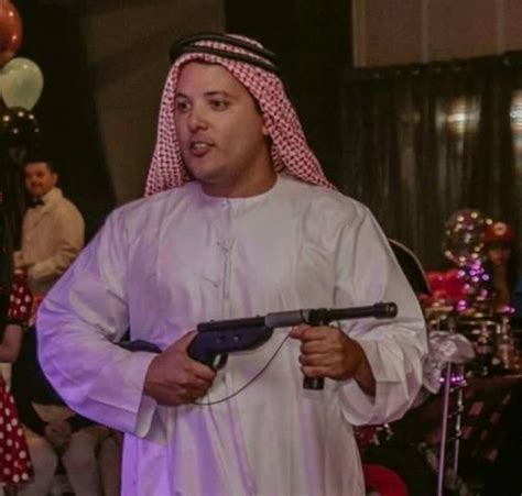 R 15 Bilhão Bens Do Sheik Dos Bitcoins Vão De Ouro A Avião De Safadão