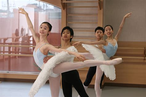 유니버설발레아카데미 Universal Ballet