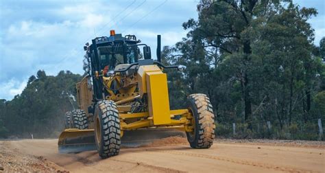 Making Infield 3D Designs For Road Maintenance Grading