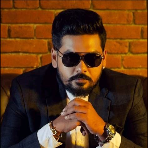 Mewan Liyanage Creative Director Freelance Linkedin