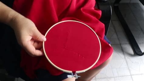 绣娘教学衣服破洞不用愁刺绣针法修补简单又漂亮 凤凰网视频 凤凰网