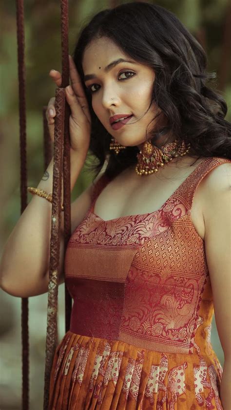 അനുപമ ആനന്കുമാർ Anupama Anandkumar Web Stories Manorama Online