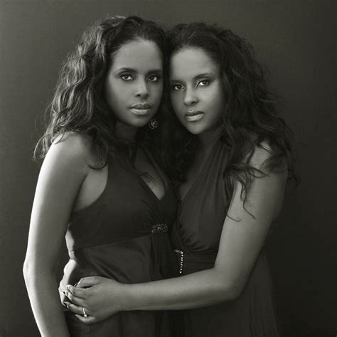 Natural Sisters Portrait By Suebryce Asandaphotography Brussels