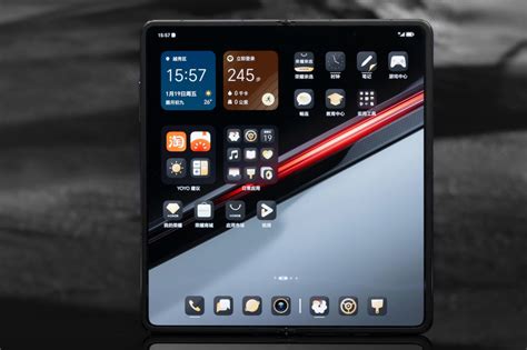 Honor Magic V2 Rsr Photos Show
