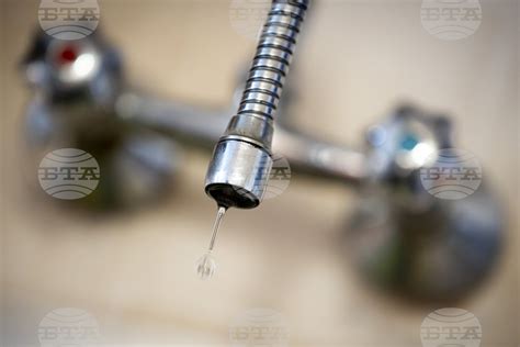 Заради пробив на главно стебло е спряна водата на няколко улици в столицата съобщиха от