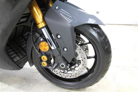 Yamaha Vmax Naked Roadster Ara Detay