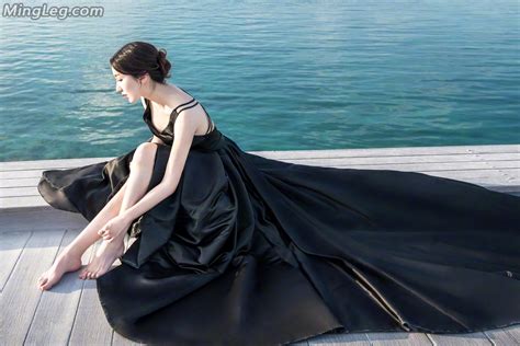 Yi Xiao Lous Feet I Piedi Di Yi Xiao Lou Celebrities Feet 2024