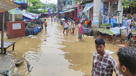 মুহুরী নদীর ভাঙনে প্লাবিত দশ গ্রাম ভোগান্তিতে হাজারো মানুষ