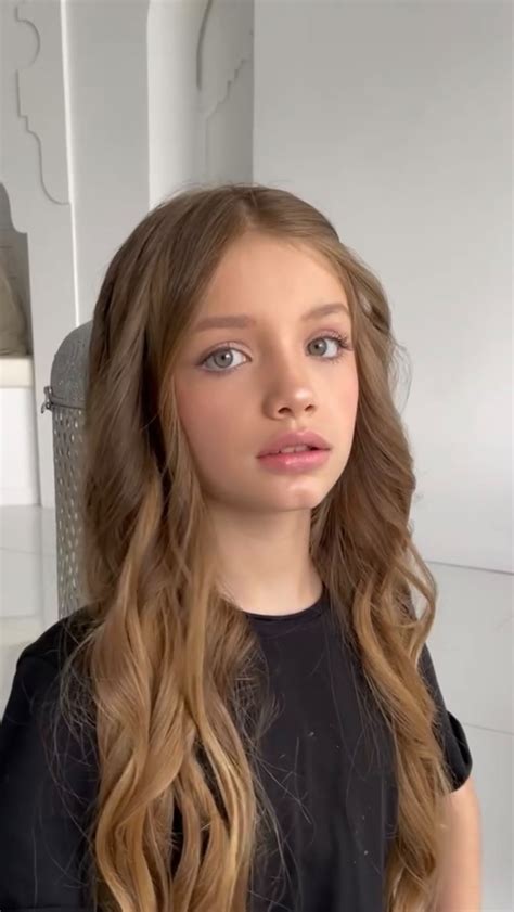 Tween Models Female Photos