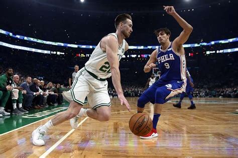 Nba》綠衫軍開幕戰旗開得勝 雙星復出合繳19分 風傳媒