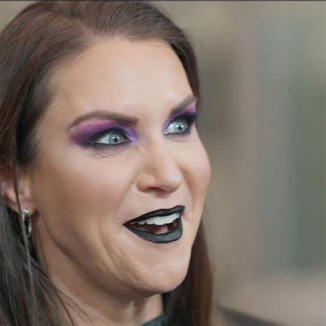 Wrestling Edge Stephanie Mcmahon Put On Rhea Ripleys Makeup 😅