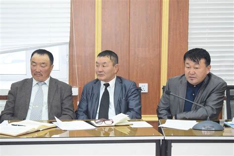 МАЛ ЭМНЭЛГИЙН ЭМЧ МЭРГЭЖИЛТНҮҮДЭД ЗОРИУЛСАН СУРГАЛТ БОЛЛОО