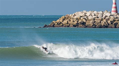 In Portugal Surfen Ein Guide über wichtigsten Surfregionen