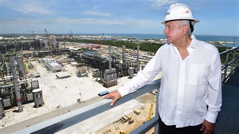 Primera etapa de refinería Olmeca y mensaje por 4 Año del Triunfo