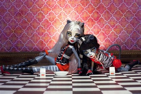 Pin By Nicole Hill On Monster High Stuff Monster High Dolls Monster Dolls Monster High