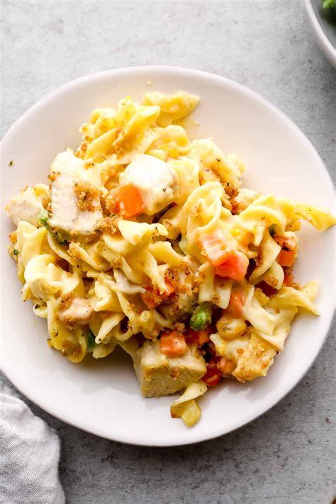 Chicken Noodle Casserole Easy Chicken Recipes