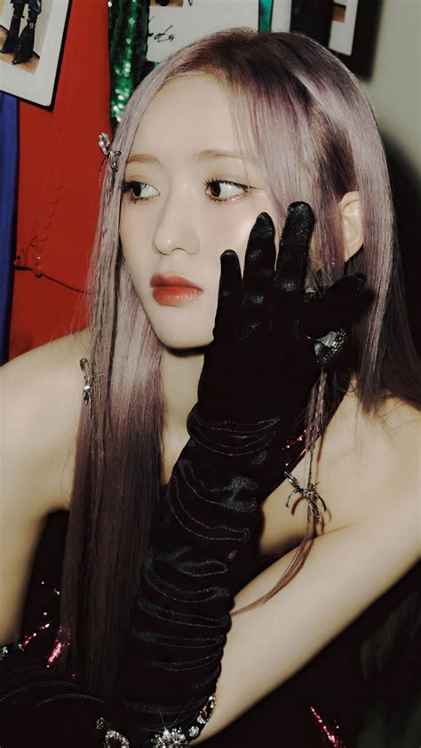 Chaerin 채린 Park Chae Rin 박채린 Cherry Bullet Kpop K Pop Girl Group