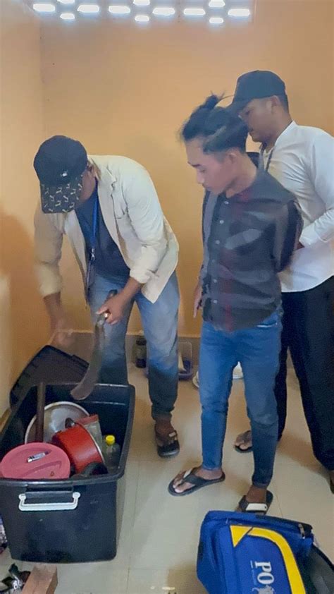 អធិការដ្ឋាននគរបាលក្រុងពោធ អធិការដ្ឋាននគរបាលក្រុងពោធិ៍សាត់