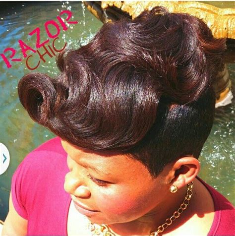 23 Best Rihanna Razor Cut Images On Pinterest Hair Cut Short Cuts