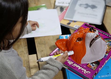 Scribbles Colour Matching Pen Writes In Millions Of Tones