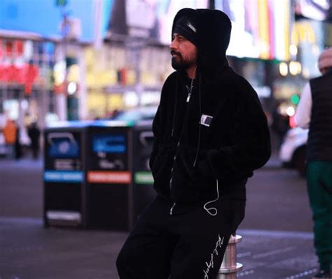 Atif Aslam Pakistani Singer And Wife Sara Bharwana Named Her Newly