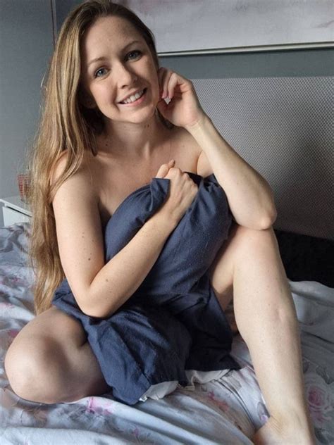 TW Pornstars Becky FREE OF Link In Profile Fotos y vídeos de