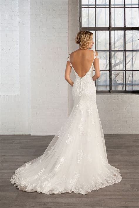 Bruidshuis Diana 7770 Cosmobella Wedding Dresses Online Wedding Dress Wedding Dress Styles
