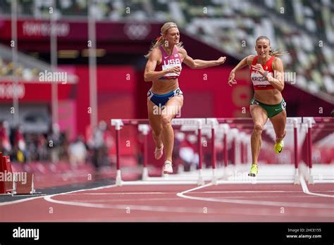 Annie Kunz Participating In The 100 Meter Hurdles Of The Heptathlon At