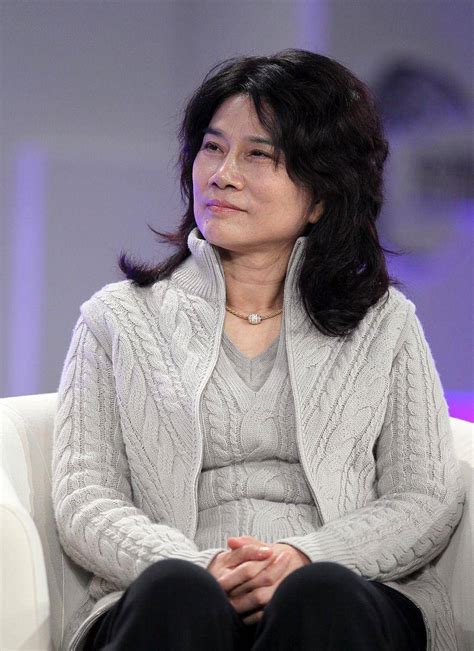 董明珠是中专还是大学，看完你就明白了？一文带你全面了解格力电器学历领域