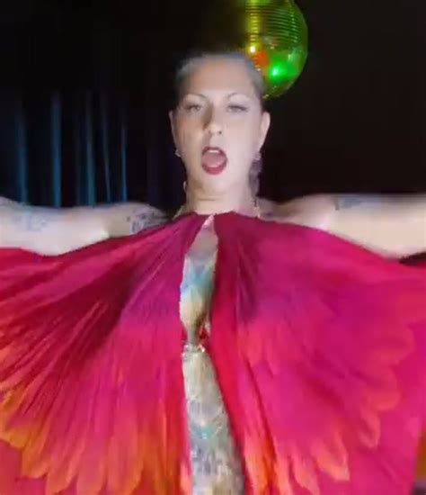 American Pickers Star Danielle Colby Flashes Her Big Belly Tattoo In Tiny Red Lingerie As She