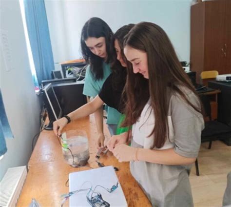 „აჭარისწყალი ჯორჯია“ სკოლებში საგანმანათლებლო და გარემოსდაცვითი პროექტების მხარდამჭერია