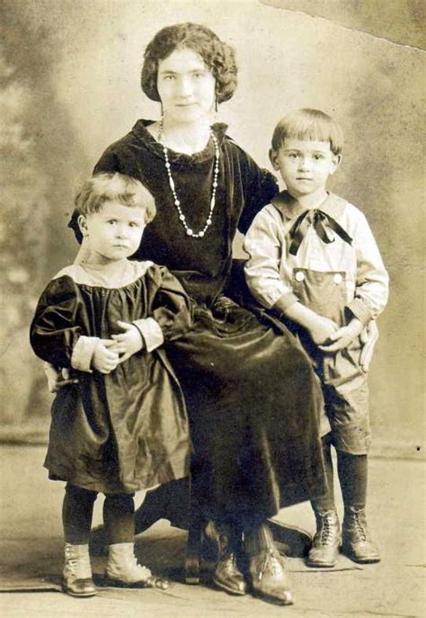 Daisy Marie Marker Burtner 1906 1989 Find A Grave Memorial