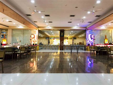 Milan Party Hall Karelibagh Baroda Banquet Hall Wedding Lawn