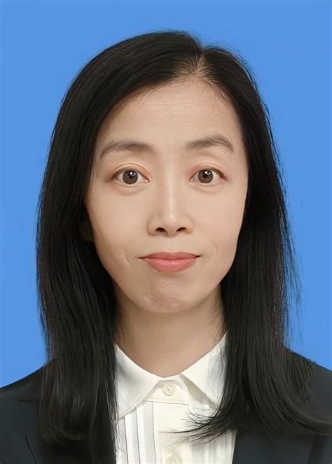 刘冬梅 办公室主任 法学院