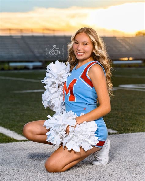 Hottest Nfl Cheerleaders