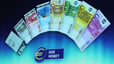 De nouveaux billets en euros à partir de 2013 lindependant fr