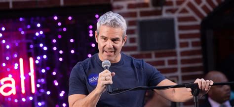 Andy Cohen Celebrates Lisa Rinnas Legendary Run On Rhobh