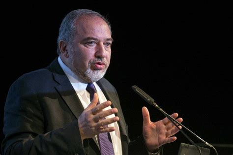 Officials Arrested In Israeli Corruption Probe