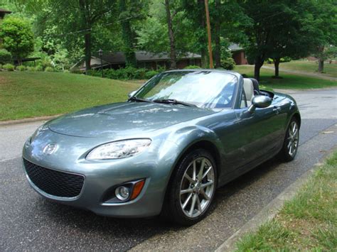 2011 Mazda MX 5 Special Edition Grand Touring Convertible 2 Door 2 0L