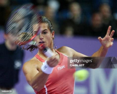 French Amelie Mauresmo Played A Second Round Match Vs Iveta Benesova Photo Dactualité