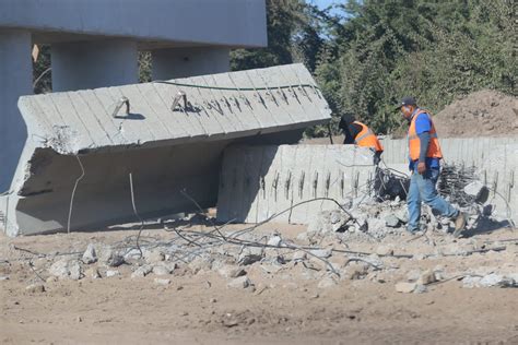 Demuelen Trabes Colapsadas En El Puente El Quelite En Mazatlán