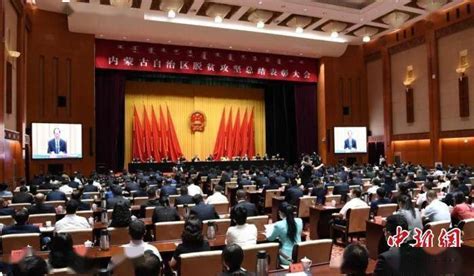 内蒙古交八年“战贫”答卷：157万贫困人口全部脱贫攻坚