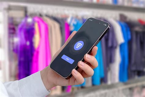 Premium Photo Quick And Convenient Payment Using A Mobile Phone At A