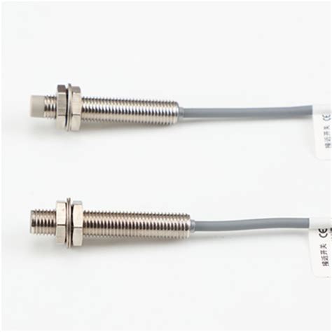 3 Wire 10 30vdc Cylindrical M8 Inductive Proximity Sensor Switch Metal